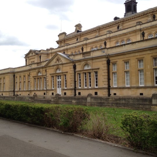 Cheltenham Town Hall - 4 tips