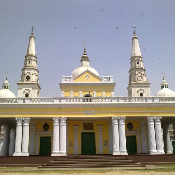 Basilica Shrine Sardhana - Shrine