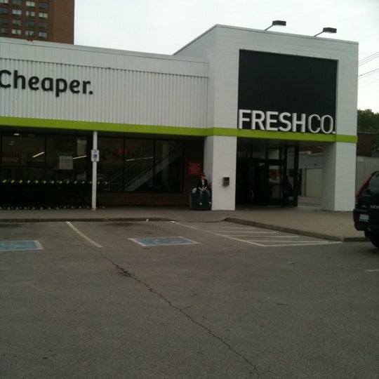 FreshCo - Grocery Store