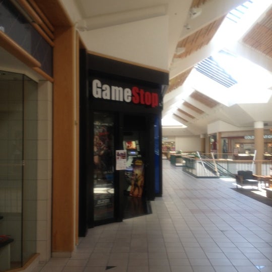 GameStop - 818 Stratford Square Mall