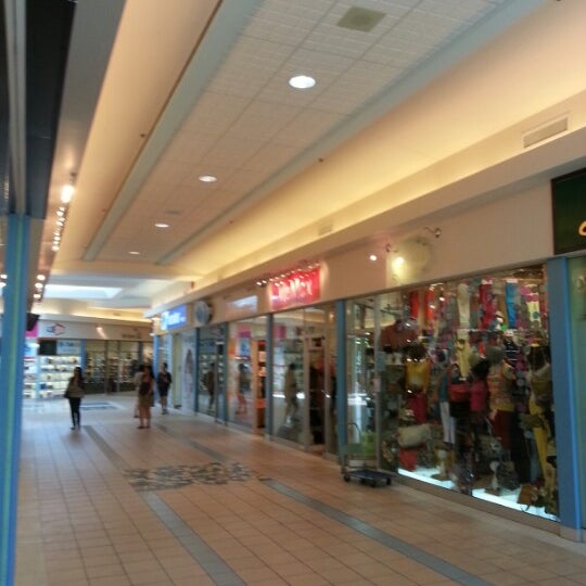 Photos at First Markham Place 萬錦廣場 - 3255 Highway 7 E