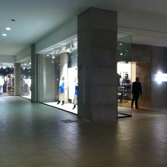 Top picks for Clothing Stores