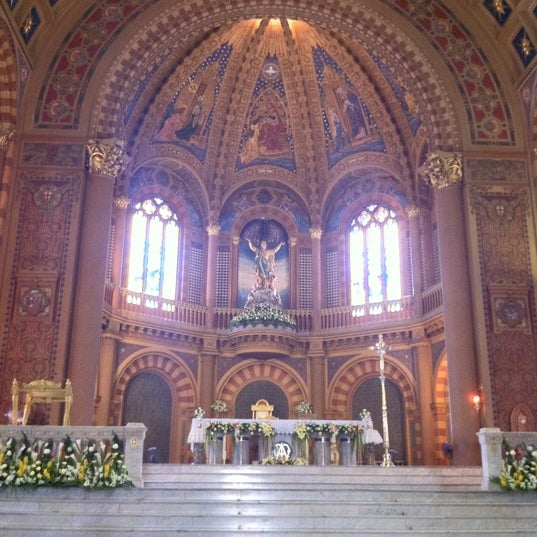 Photos at Assumption Cathedral (อาสนวิหารอัสสัมชัญ) - 30 tips