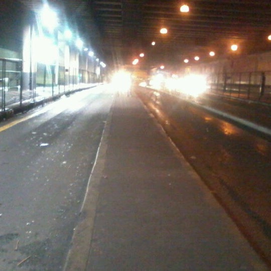 Ayala Bus Stop (Northbound) - Dasmariñas - Makati City, Makati City