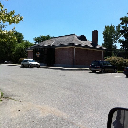 Metro North - Bethel Train Station - Rail Station