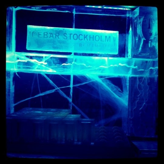 ice bar in bag,_大山谷图库