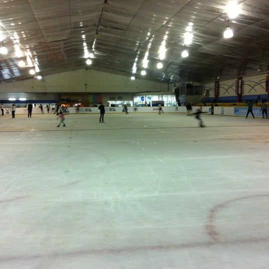 Imperial World Ice Skating - 9 tips