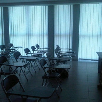 Institut Teknologi dan Sains Bandung (ITSB) - Gedung A Ruang R310 - 1 tip