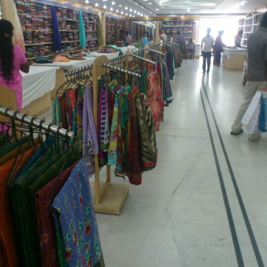 Nalli 100 - Thyagaraya Nagar - 4 tips