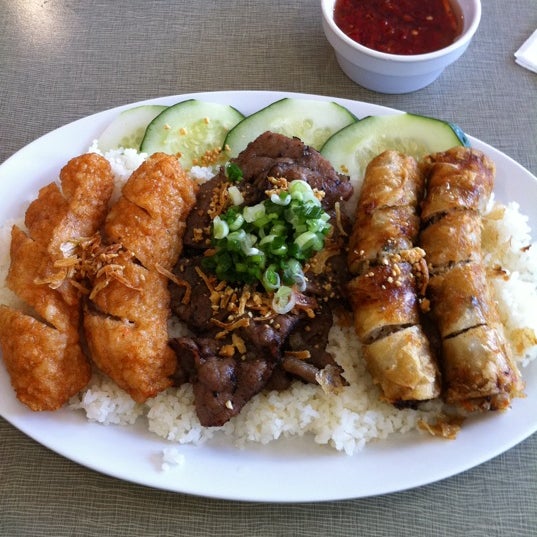 Golden Deli Restaurant - Vietnamese Restaurant