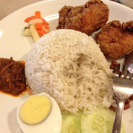 Photos at Muar Street Kopitiam - Desa Sri Hartamas - 23 tips from 511 ...