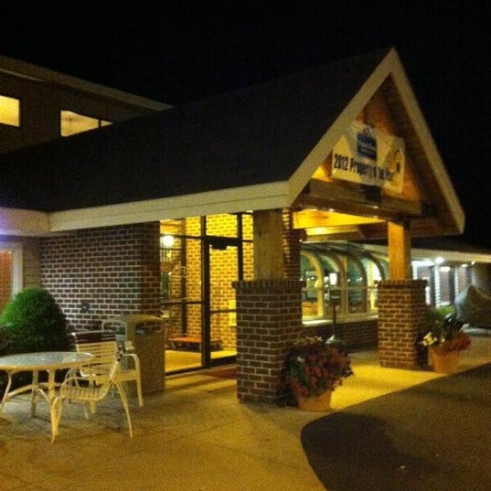 AmericInn - 89 visitors