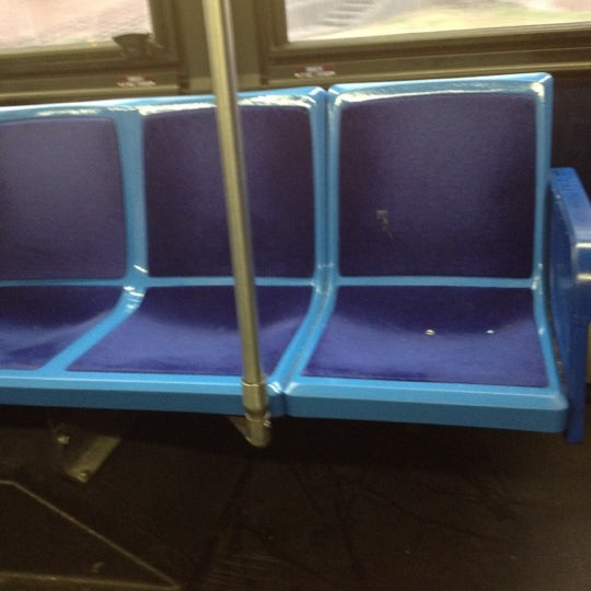 MTA B38 Bus Stop - Bedford-Stuyvesant - DeKalb Avenue
