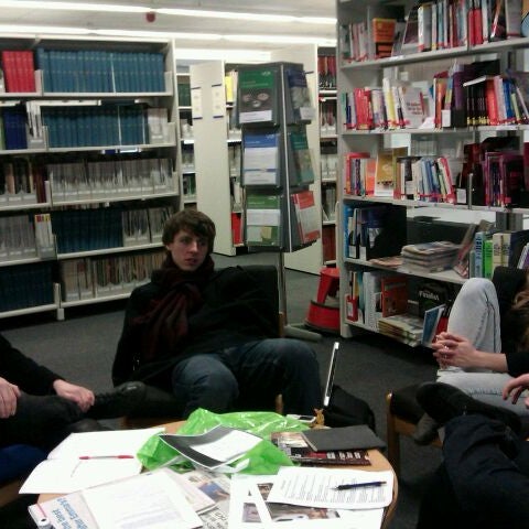 UCA Farnham Library - 2 tips from 48 visitors