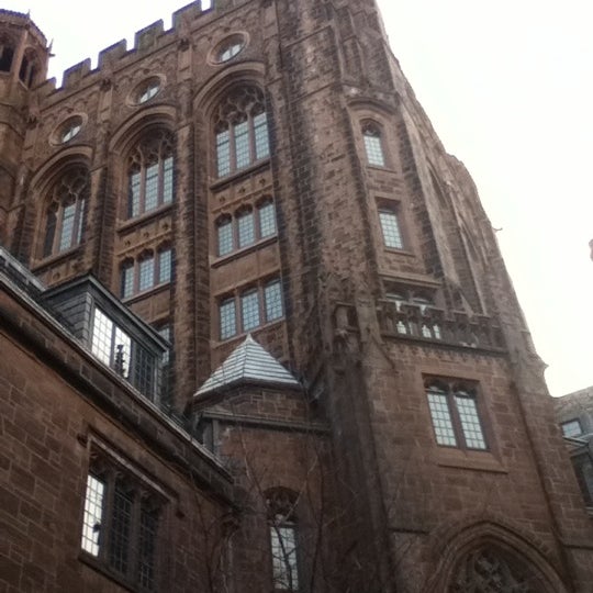 Bingham Hall - Downtown New Haven - 300 College St