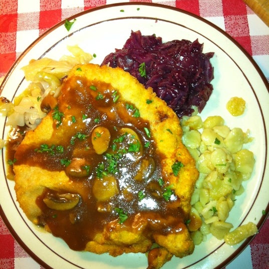 Winzer Stube - 516 2nd St #100