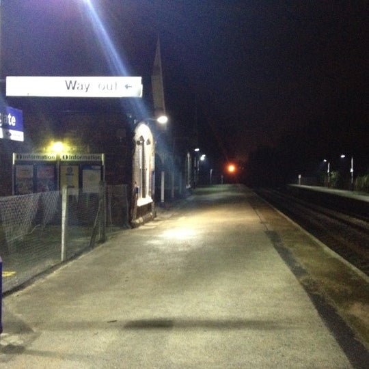 Padgate Railway Station (PDG) - Rail Station