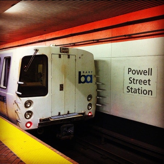 Powell St. BART Station - Metro Station in San Francisco
