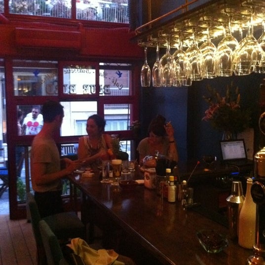 Blue Bird - Bar in Σύνταγμα