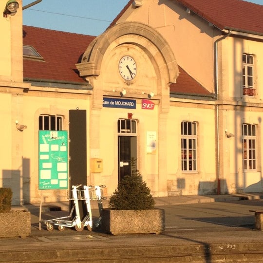 Gare SNCF de Mouchard - Mouchard, Bourgogne-Franche-Comté
