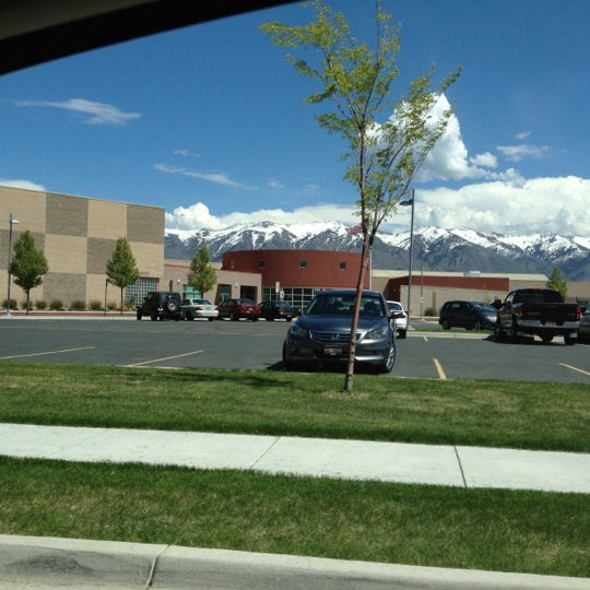 Photos at Ellison Park Elementary - Elementary School