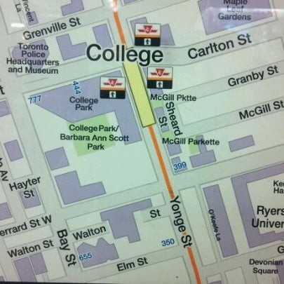 College Subway Station - Metro Station in Downtown Toronto