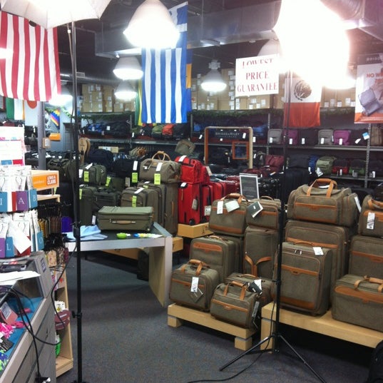 Luggage World - 1 tip from 101 visitors