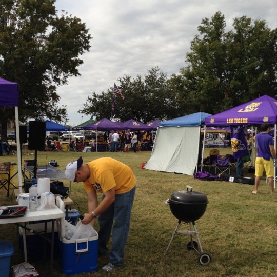 Veterinary Medicine Building (Now Closed) - Louisiana State Univ