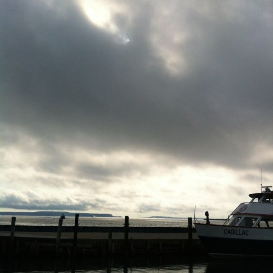 Star Line - Boat or Ferry