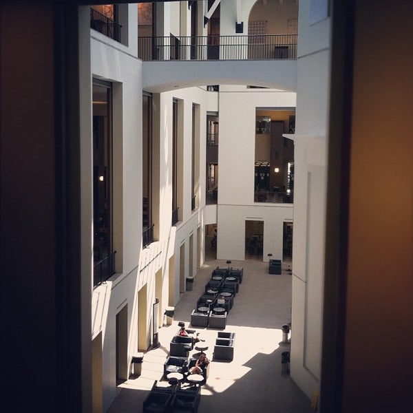 Photos at William T. Young Library - 22 tips