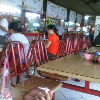 Food Court LotteMart (Now Closed) - Kawasan Industri MM2100