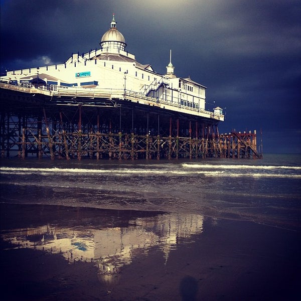 Eastbourne Pier - Pier in Eastbourne