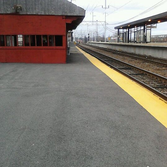 SEPTA Wayne Junction Station - Tioga - Nicetown - Philadelphia, PA