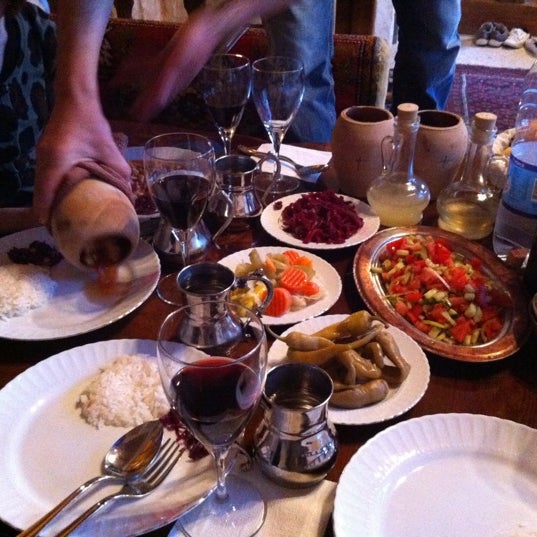 Dibek Cafe & Restaurant - Restaurant