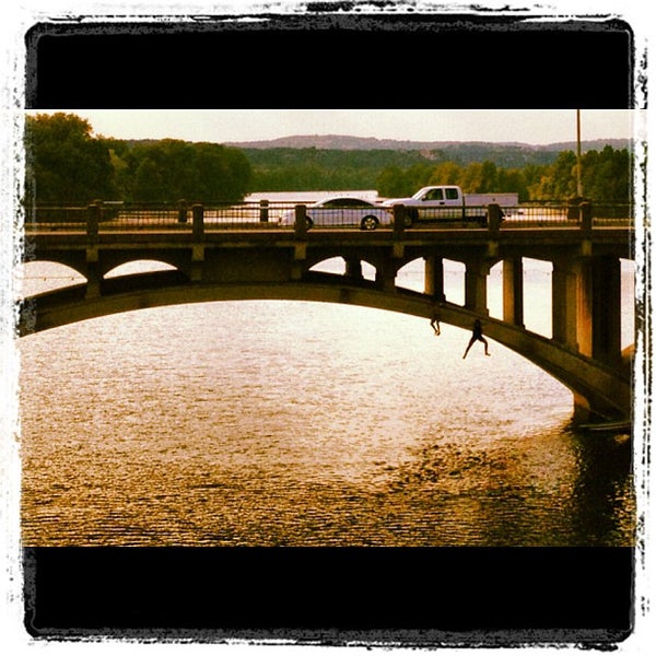 Photos at Pfluger Pedestrian Bridge - Downtown Austin - 13 tips