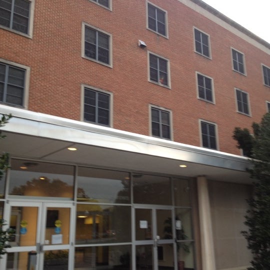 Photos at Graduate Life Center at Donaldson Brown - College Academic ...