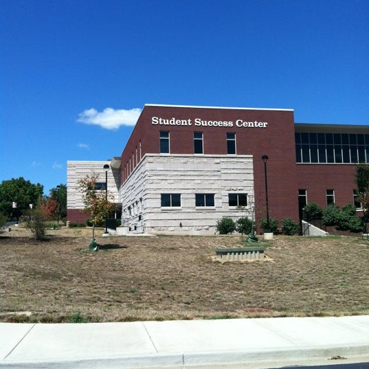 SIUE - Student Success Center - Student Center