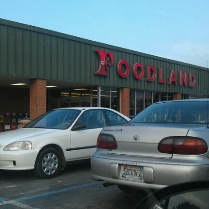 Foodland - Grocery Store