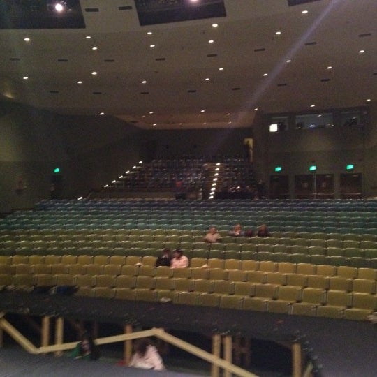 Photos at Wenatchee High School - 113 visitors