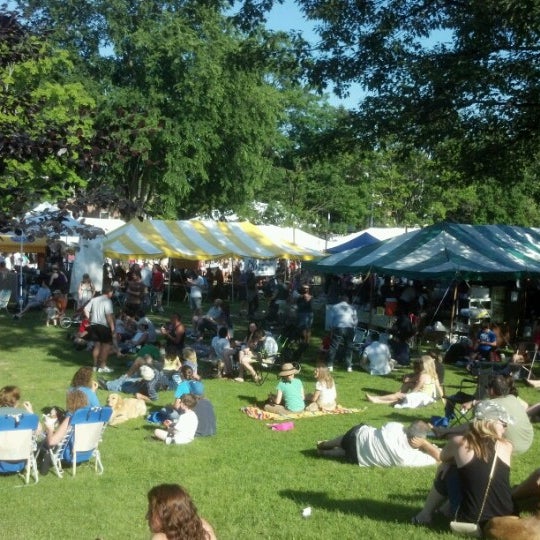 Amherst Common - 4 tips from 685 visitors