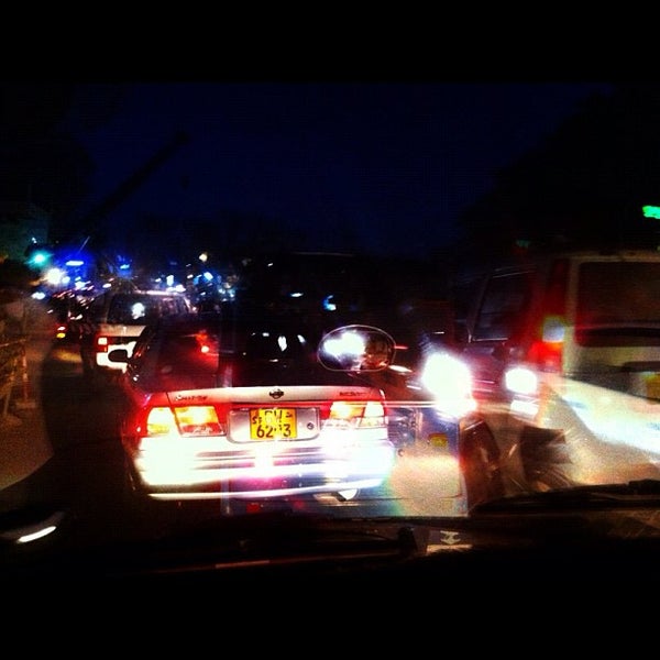 Wijerama Junction (විජේරාම හන්දිය) - Travel and Transportation in Nugegoda