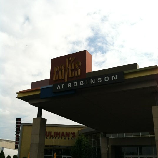 The Mall at Robinson Food Court - Robinson Township, PA