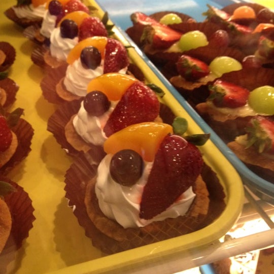 Yummy House Bakery - Bakery in International District