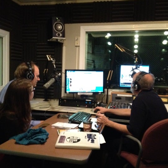 CKCU-FM - Carleton University - 4 tips from 28 visitors