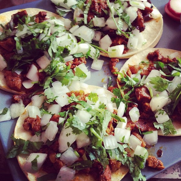 Tres Carnales Taquería - Downtown Edmonton - 10119 100A Street