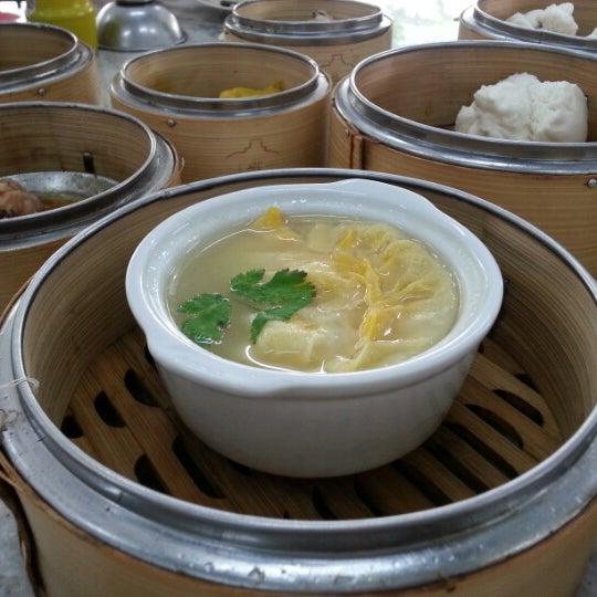 福凰港式点心 Fu Huang Gang Shi DIM SUM - 5 tips from 127 visitors