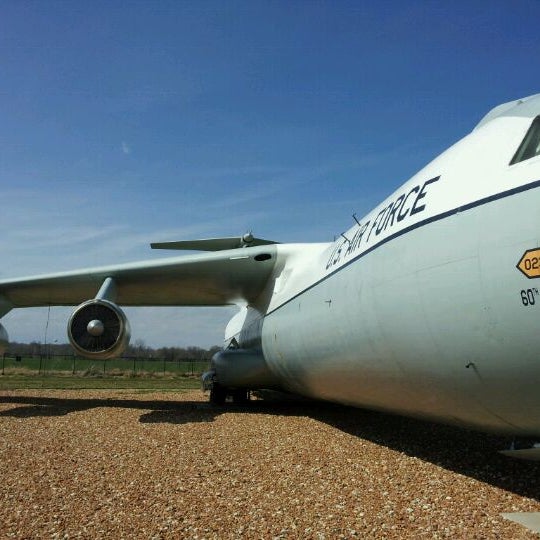 Scott Field Heritage Air Park - Park