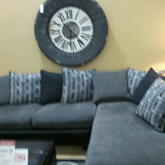 American Signature - 1 tip from 99 visitors