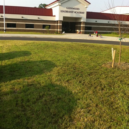 Glenwood Leadership Academy - Glenwood - 48 visitors