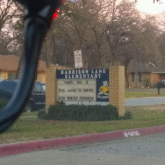 Harrison Lane Elementary - Elementary School in Hurst